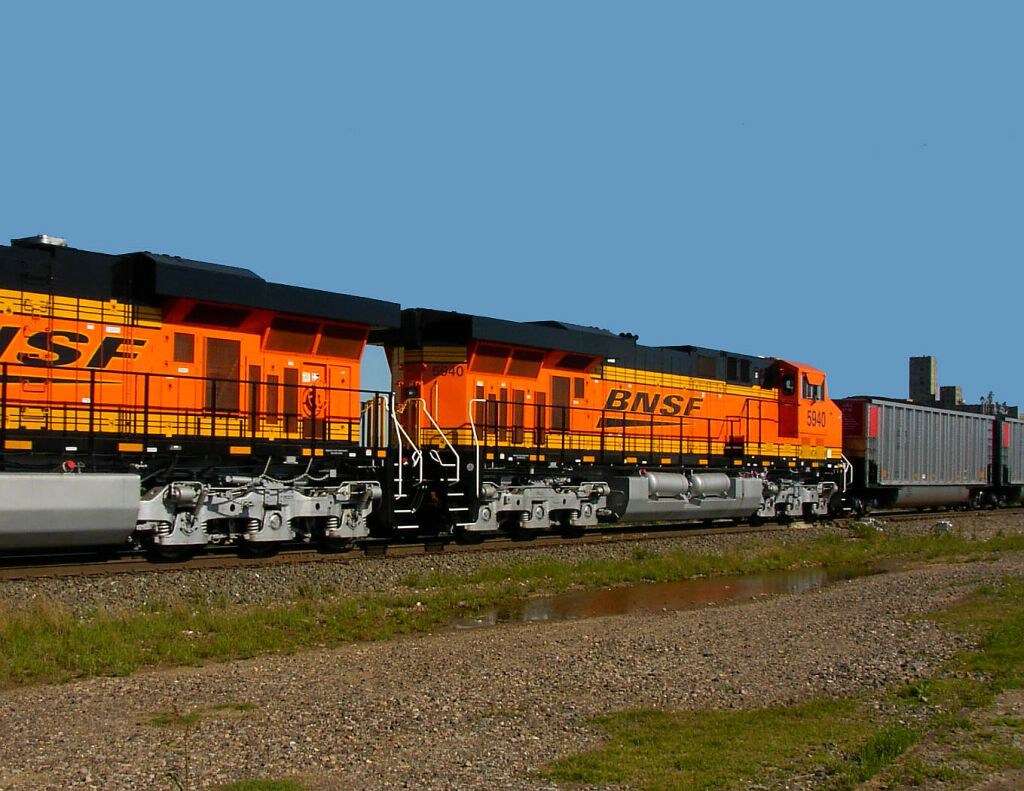 BNSF 5940